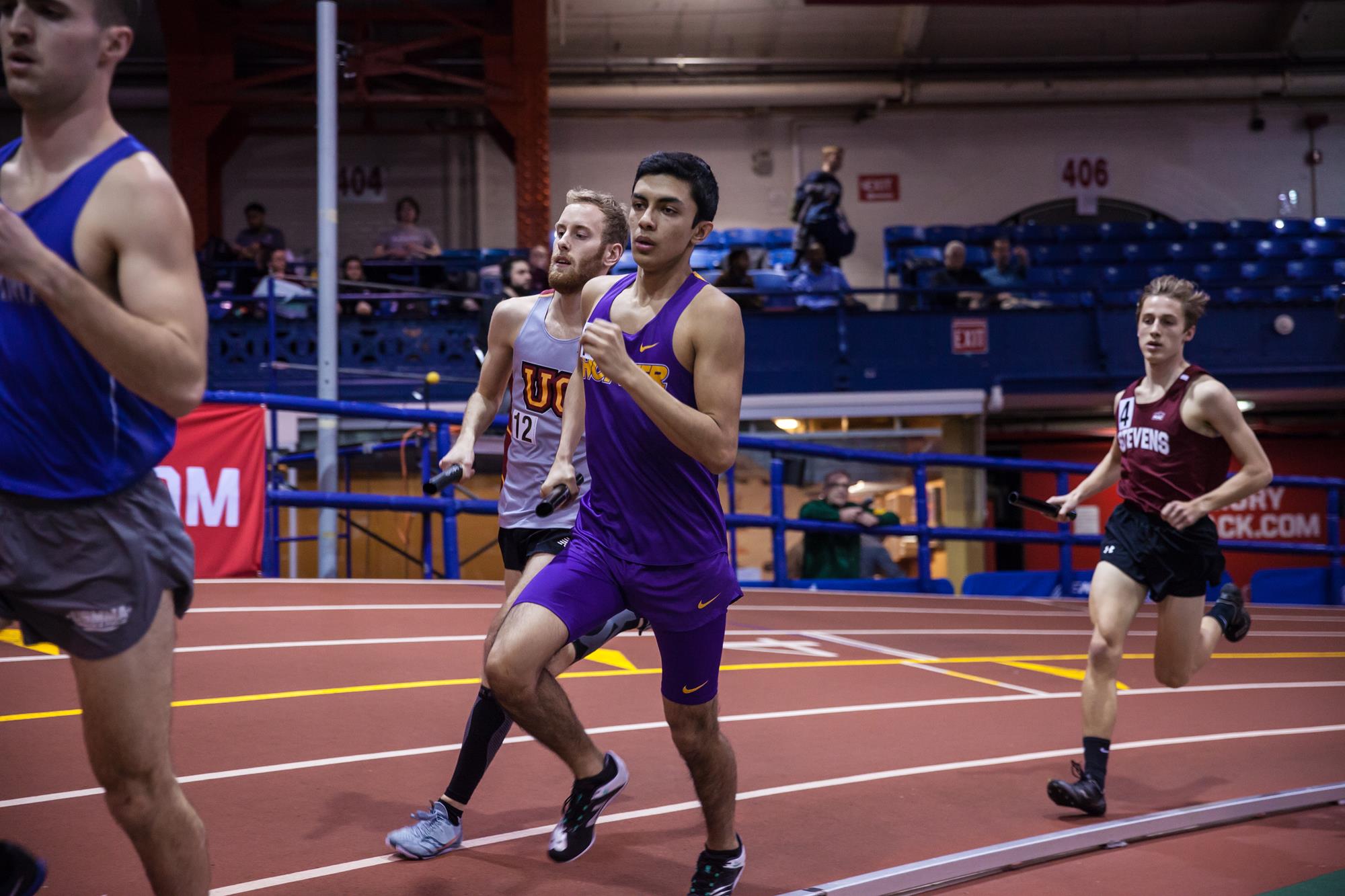 Men's Track Caps Indoor Season at ECAC's - Hunter College Athletics
