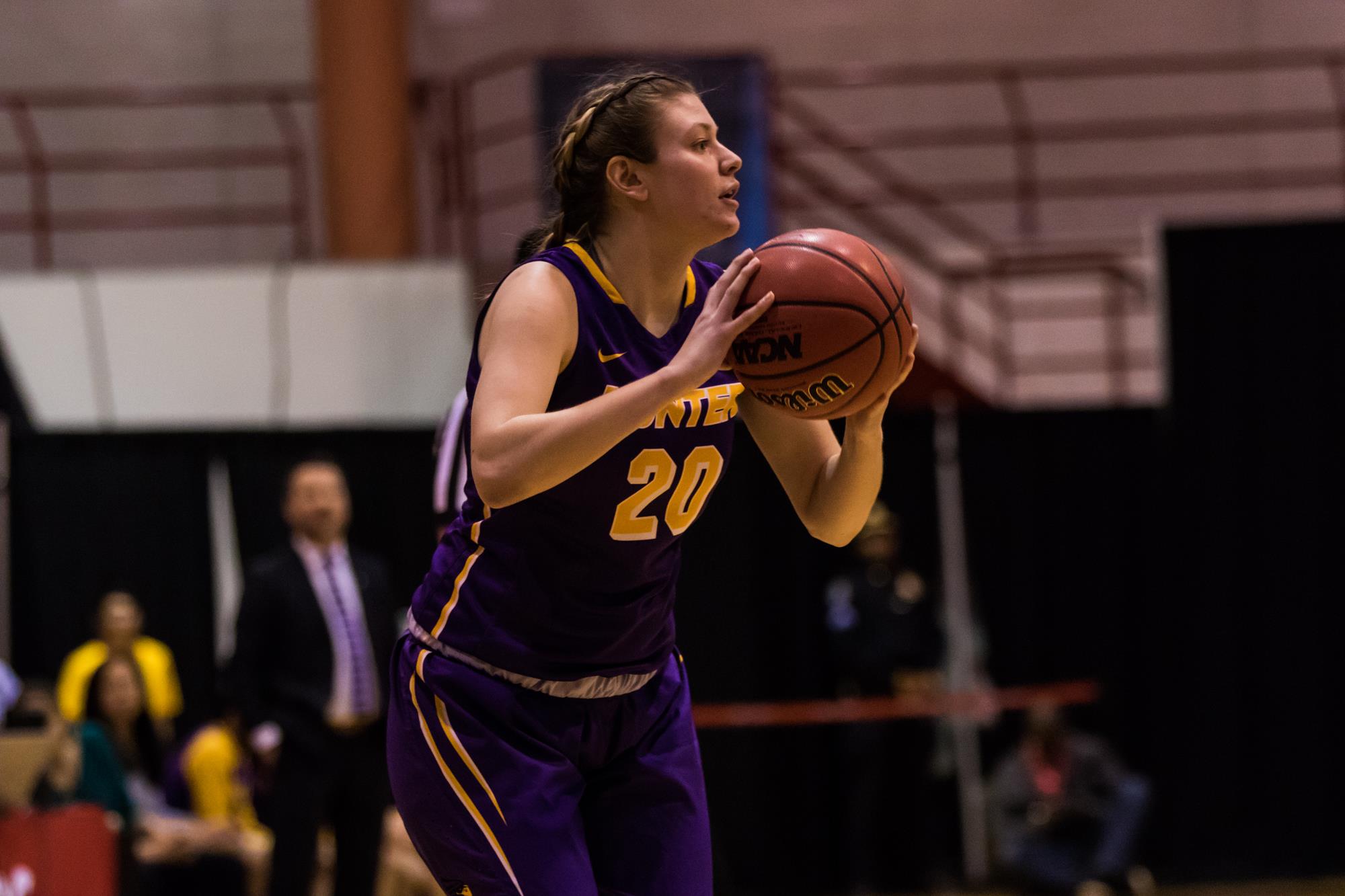 Maya Thompson - 2021-22 - Women's Basketball - Hunter College Athletics