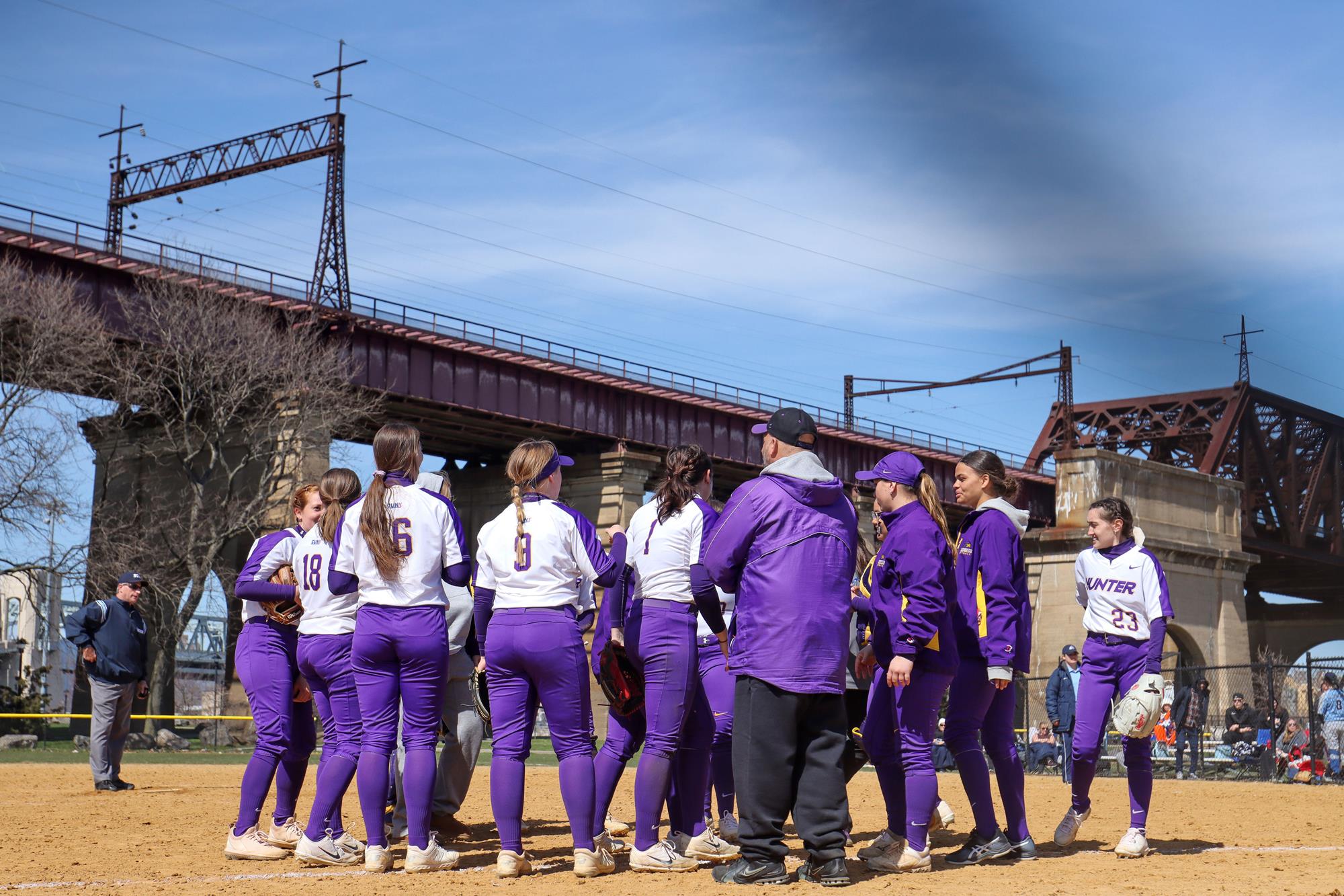 Hawks drop two at Montclair State - Hunter College Athletics