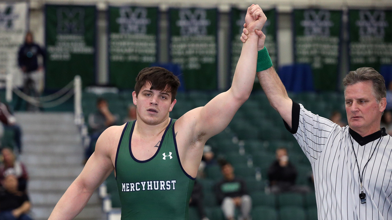 Wrestling Drops Close Dual at Kutztown - Mercyhurst University Athletics