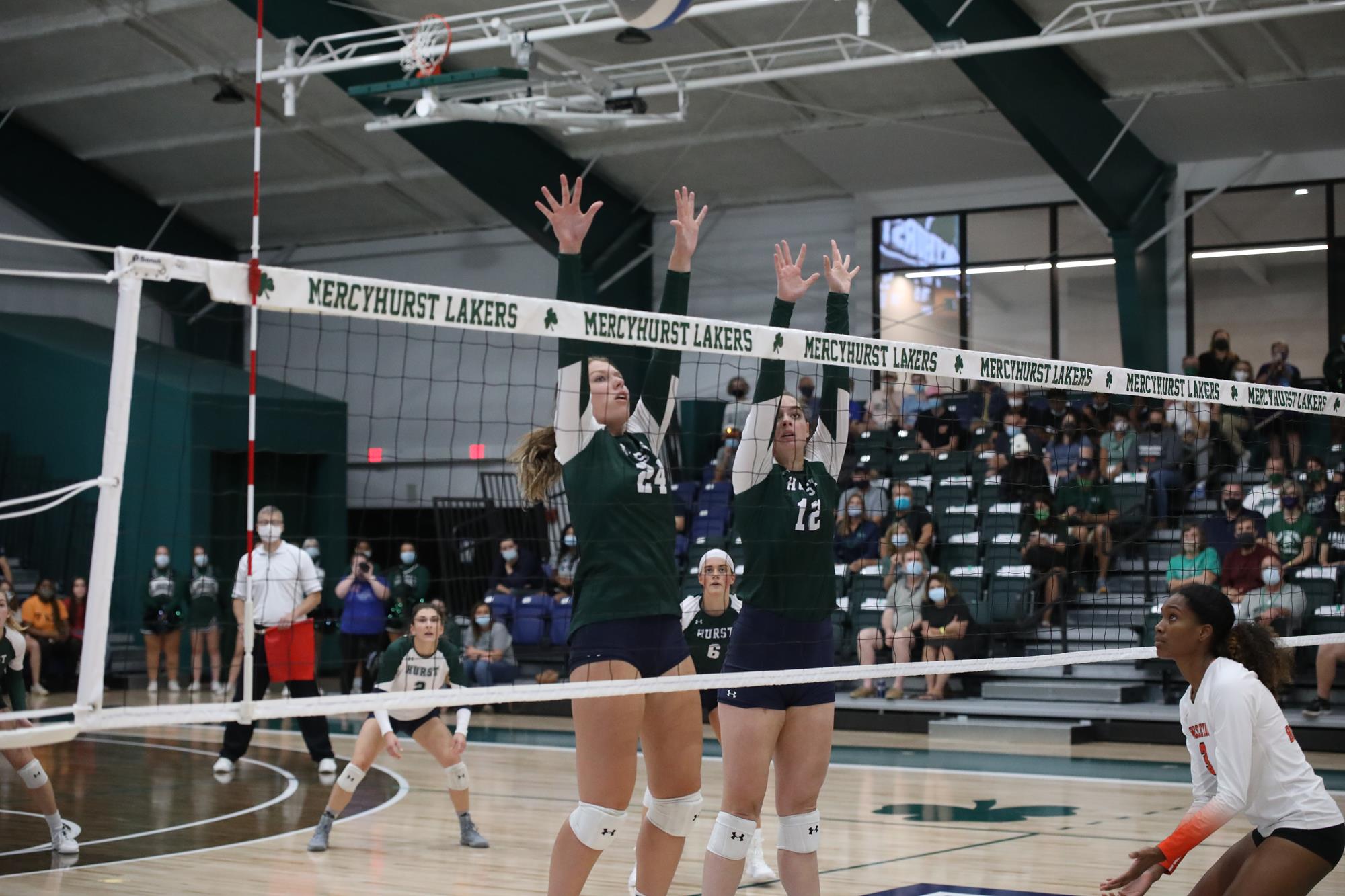 Kylie Schnars - 2022 - Women's Volleyball - Mercyhurst University Athletics