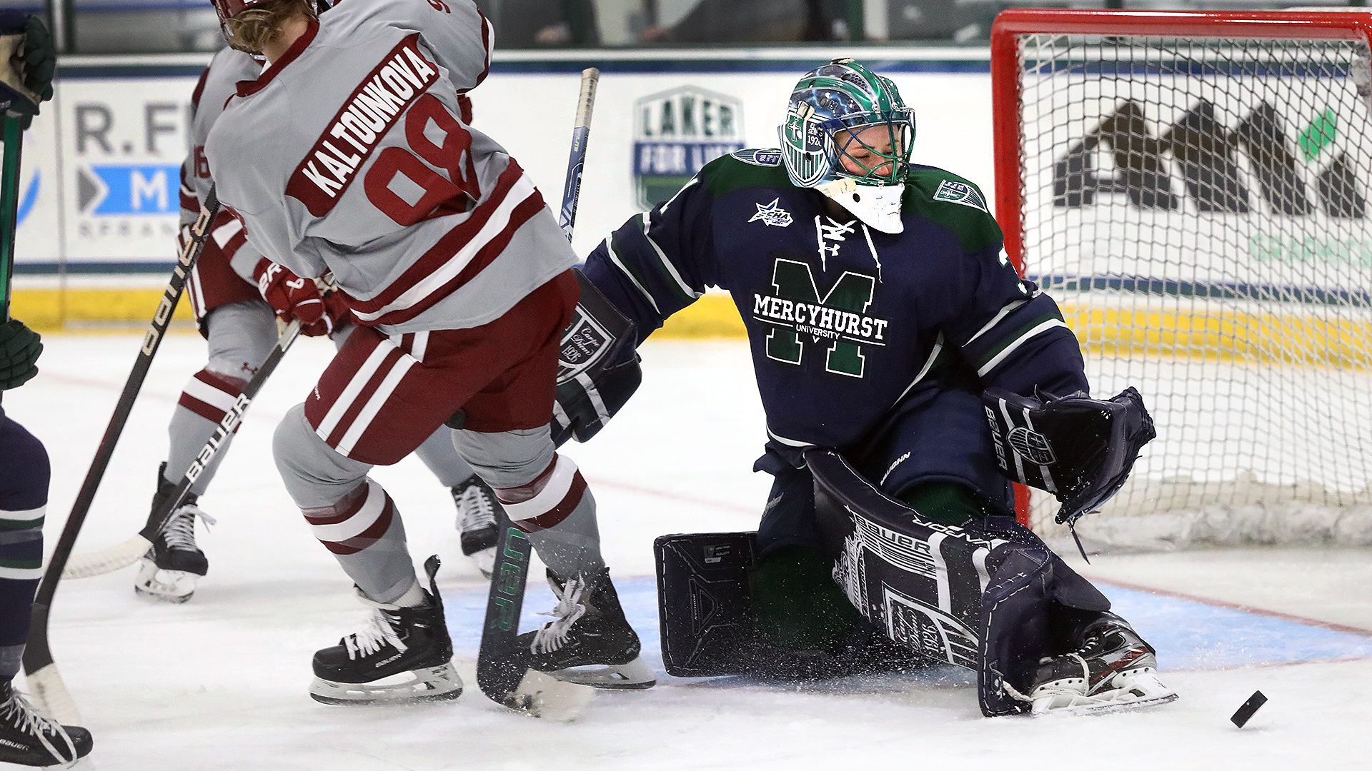 Women's Hockey Falls to No. 6 Colgate at Home - Mercyhurst University ...