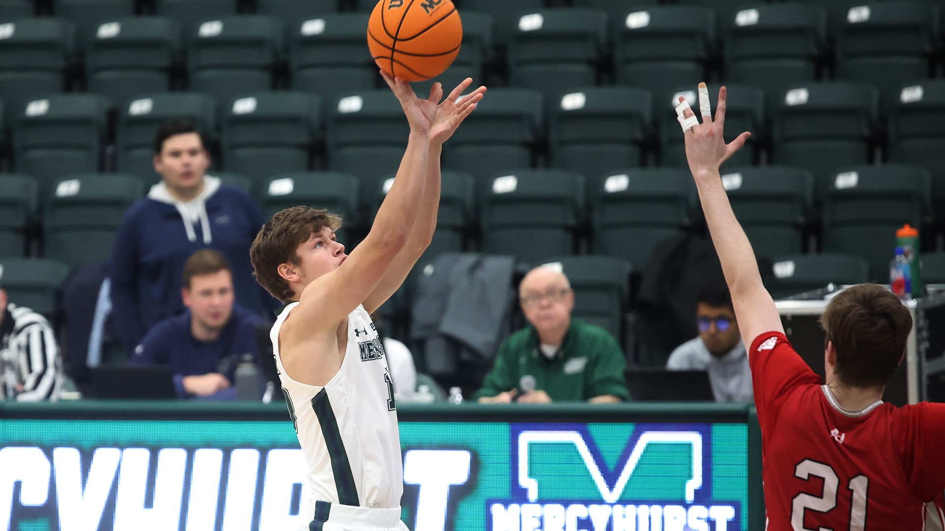 Owen Chambers - 2022-23 - Men's Basketball - Mercyhurst University ...