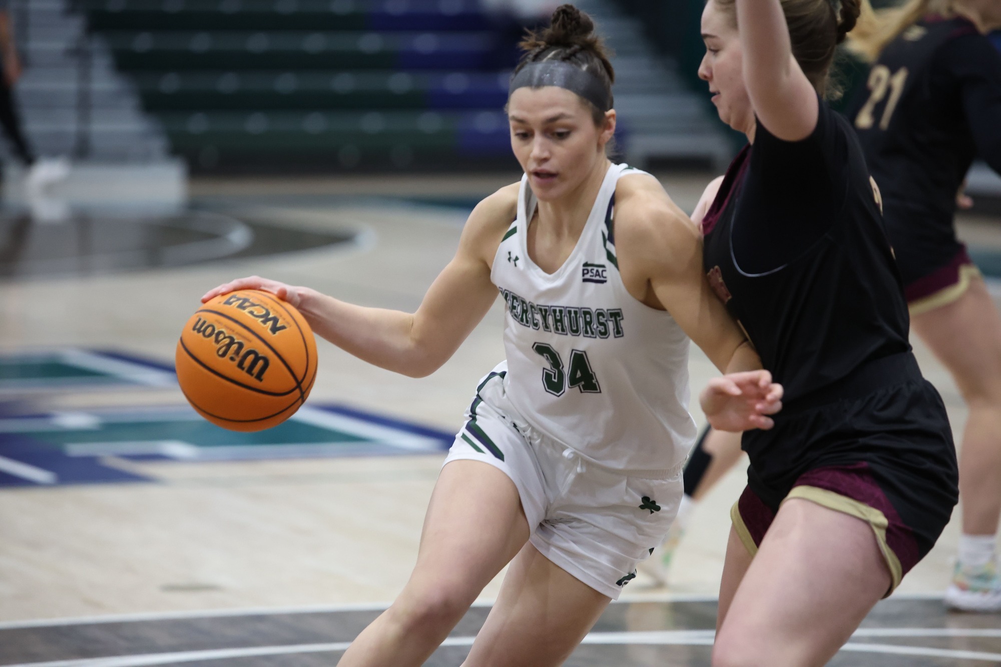 Lakers Soar Past Golden Eagles - Mercyhurst University Athletics