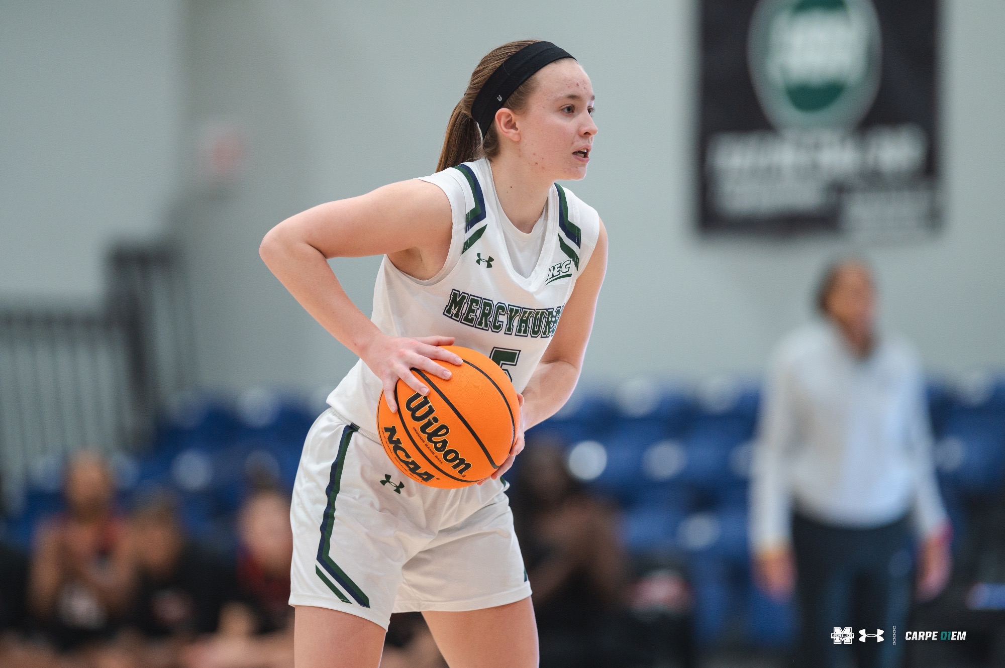 Van Schaik Leads Lakers to 2nd Victory Over LIU - Mercyhurst University ...