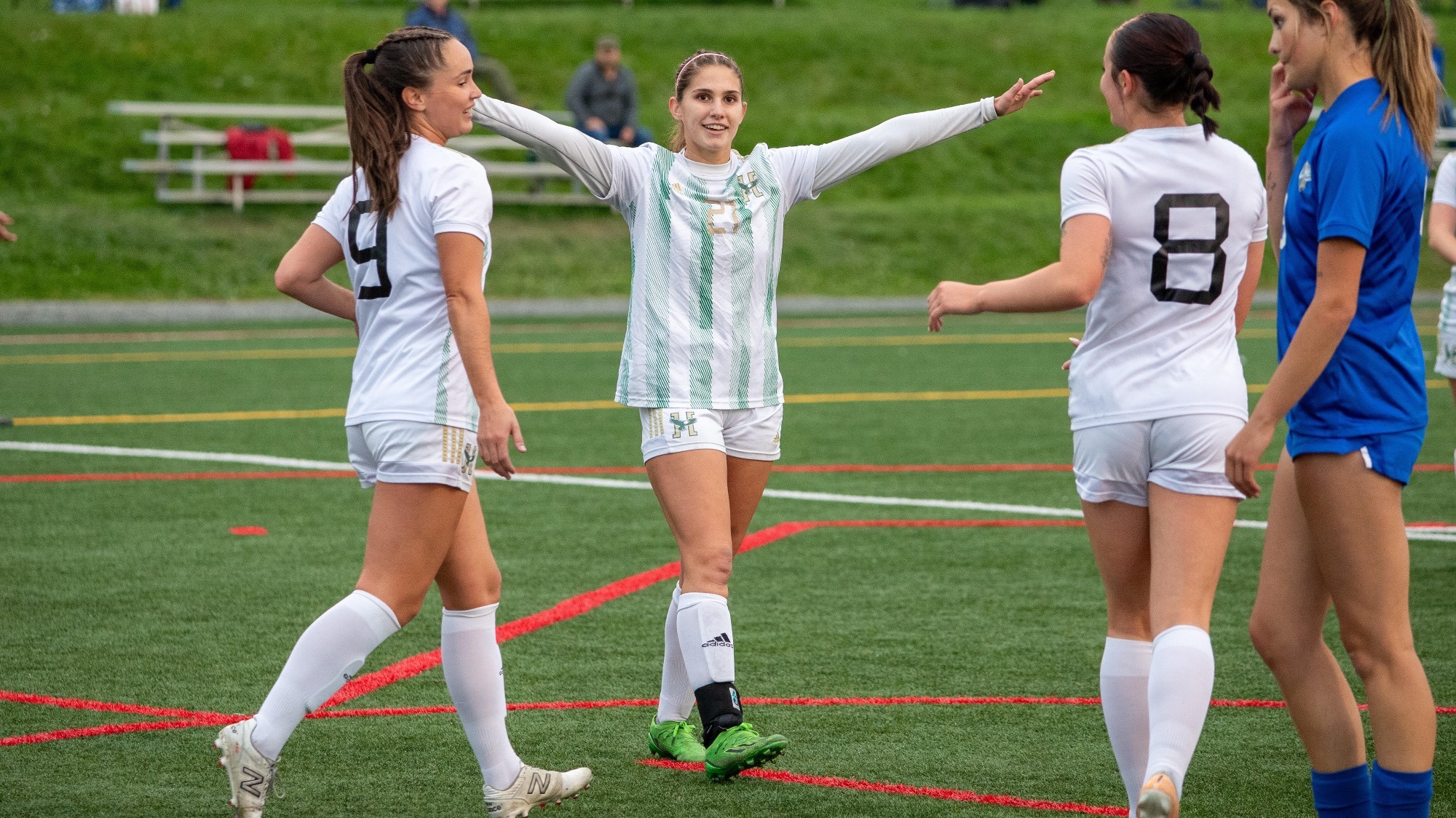 Women’s soccer blanks UMPI in NAC victory - Husson University