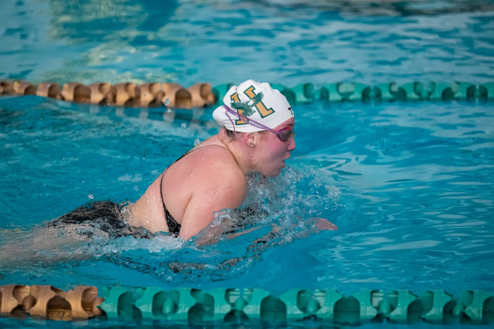 Women’s swimming & diving finish sixth at LEC championship meet ...