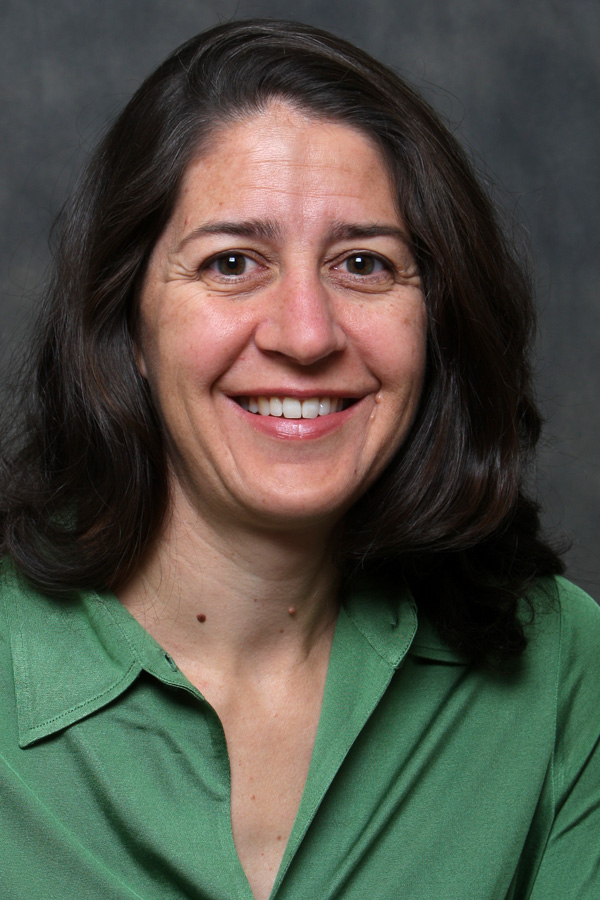 Lisa Salter - Tennis Assistant Coach - William Smith Tennis Coaches ...