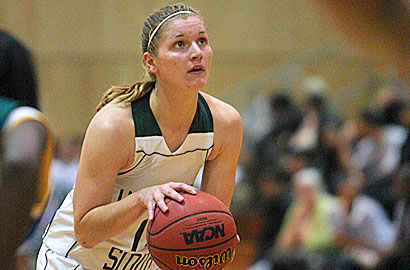 Colleen Lukas - 2010-11 - William Smith Basketball - Hobart and William ...