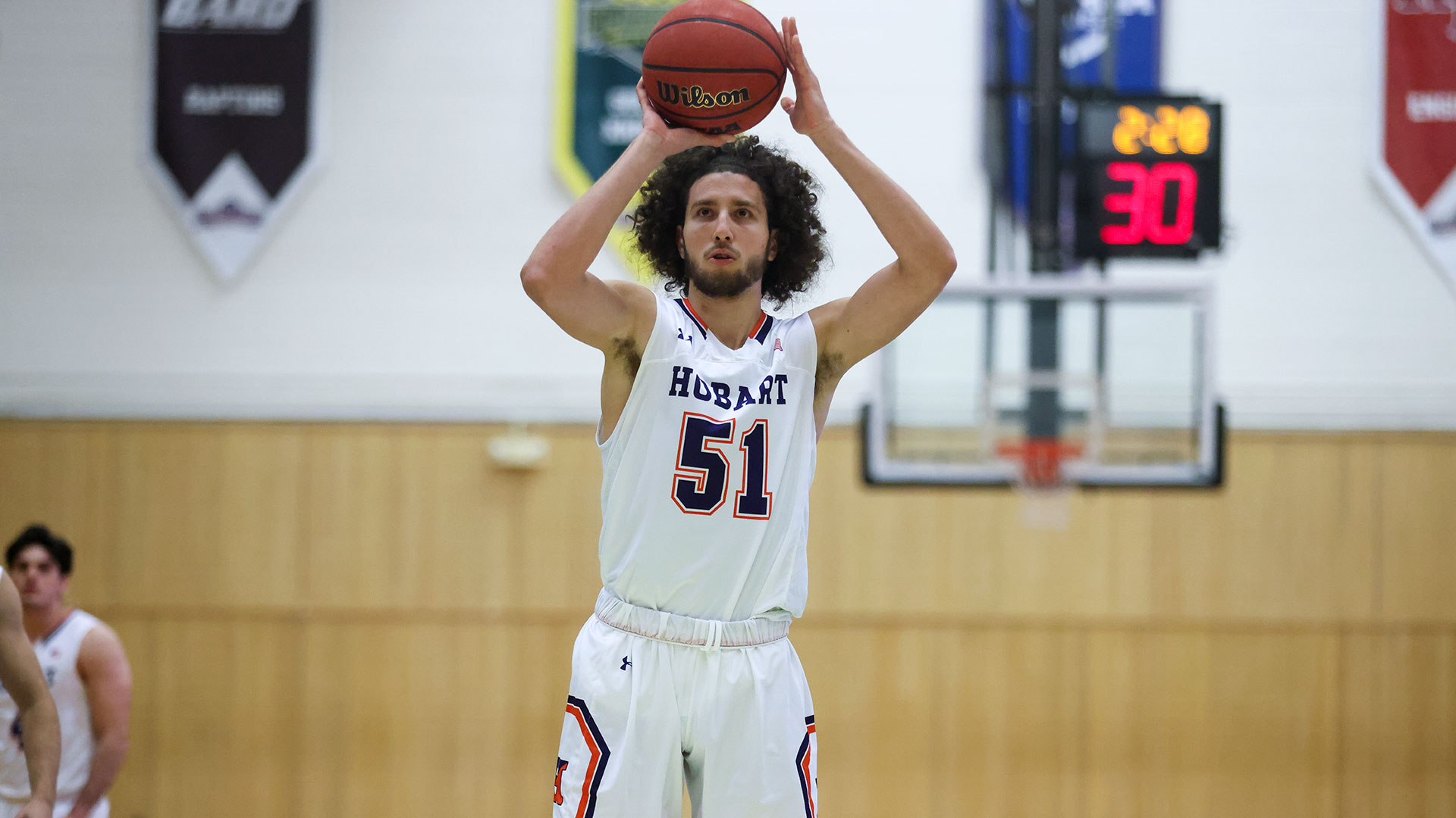 Nic Rivera-Torres - 2021-22 - Hobart Basketball - Hobart and William ...