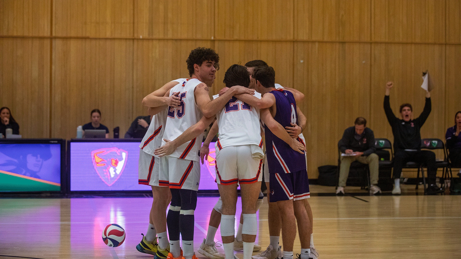 #20 Hobart hosts Statesmen Volleyball Tournament this weekend - Hobart ...