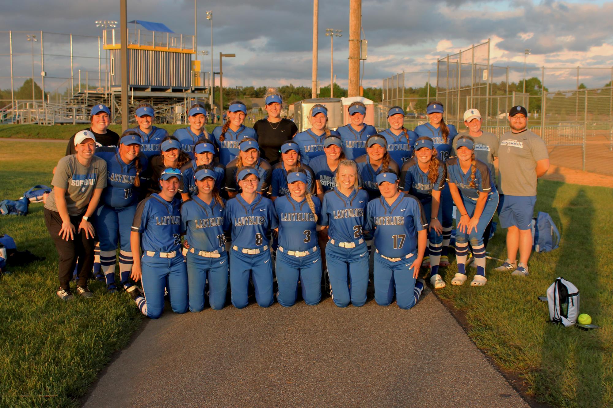 IC Softball Wraps Up Remarkable Season - Illinois College Athletics