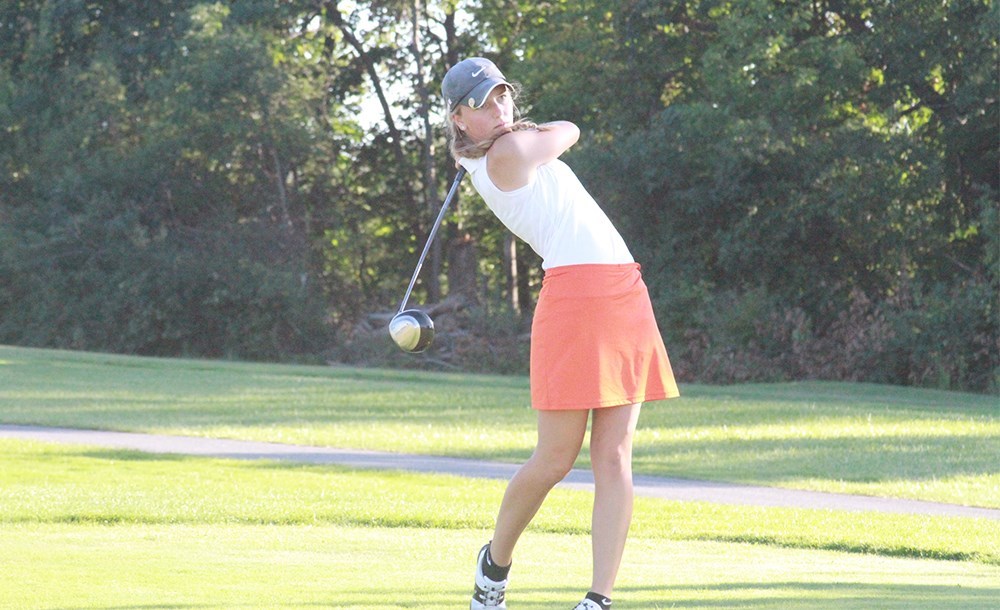 Bailey Bostler - 2015-16 - Women's Golf - Indiana Tech Athletics