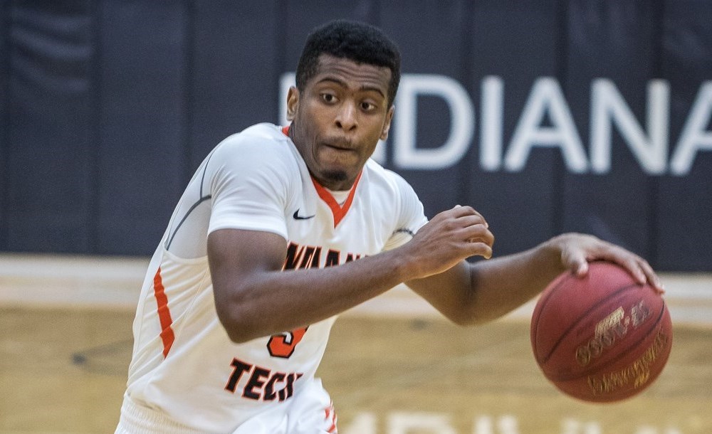 Miles Robinson - 2016-17 - Men's Basketball - Indiana Tech Athletics