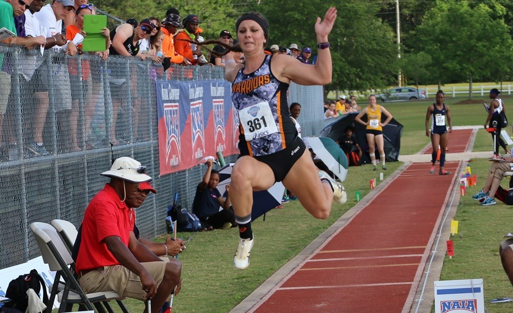 Kayla Grigg - 2016-17 - Women's Track and Field - Indiana Tech Athletics