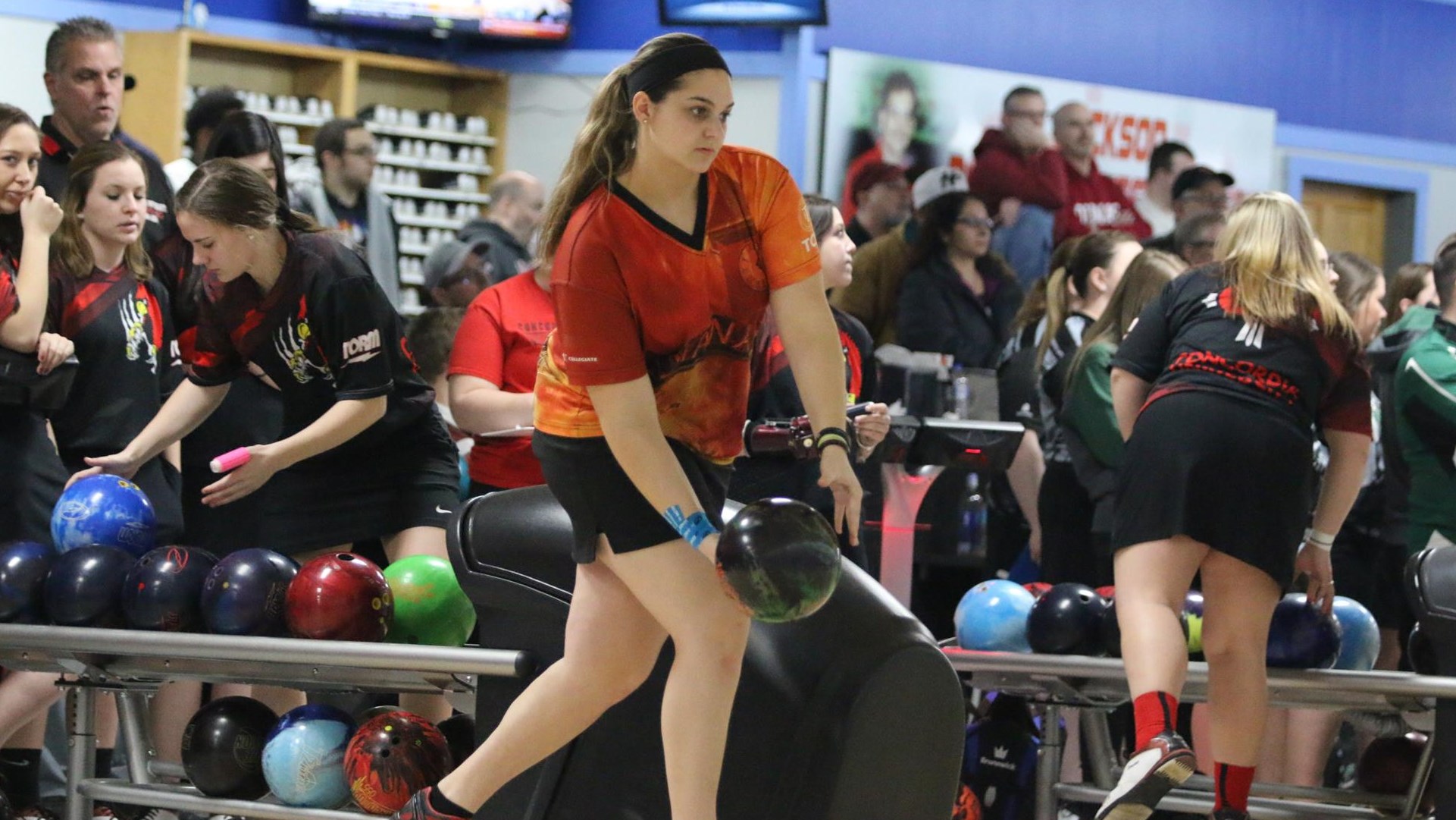 Brittney Kinney - 2020-21 - Women's Bowling - Indiana Tech Athletics