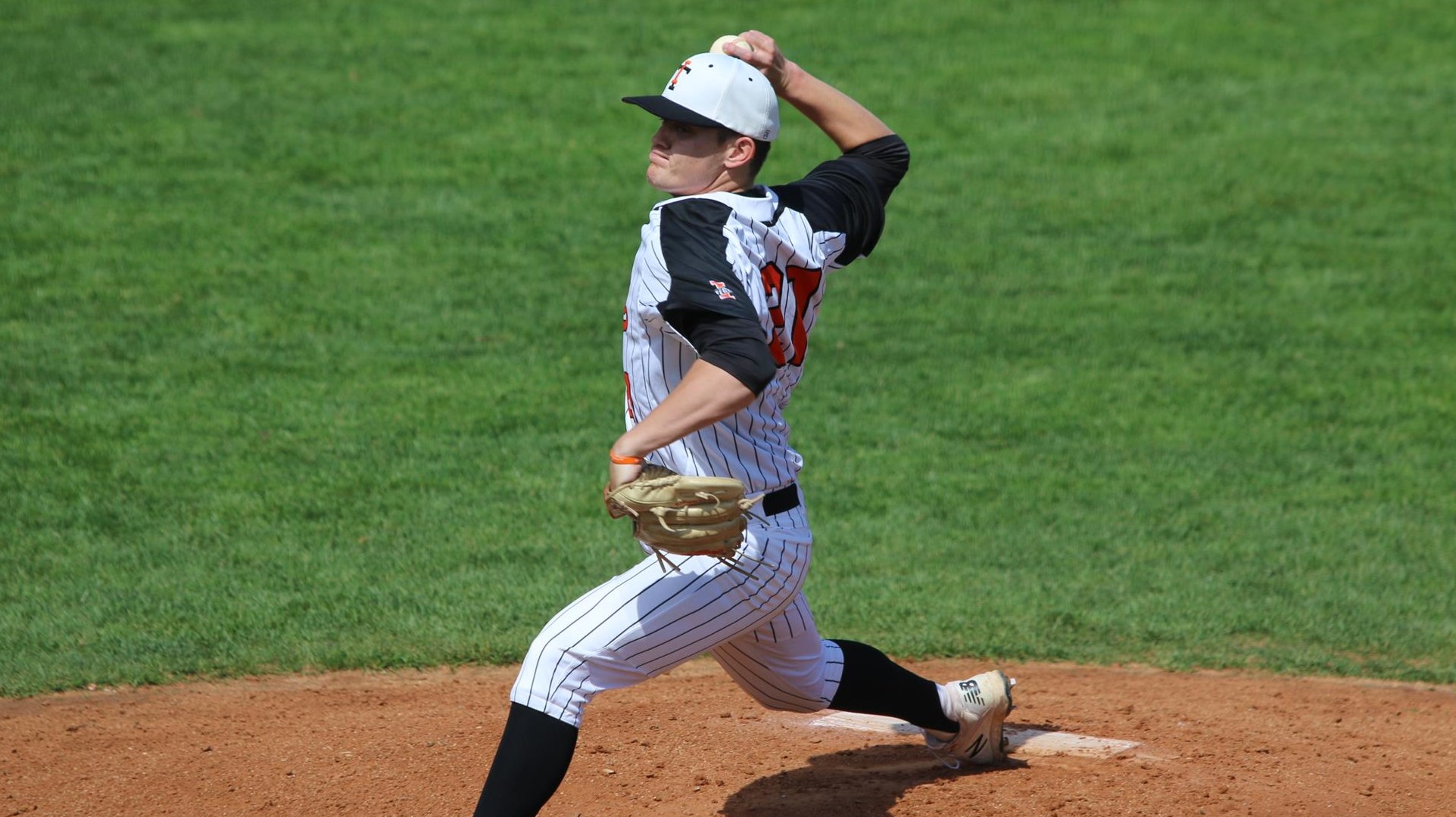 Tech Splits with Wolverines After Long Layoff - Indiana Tech Athletics