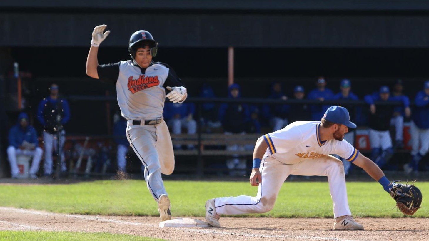 Baseball Ends Road Weekend with 4-1 Loss - Indiana Tech Athletics