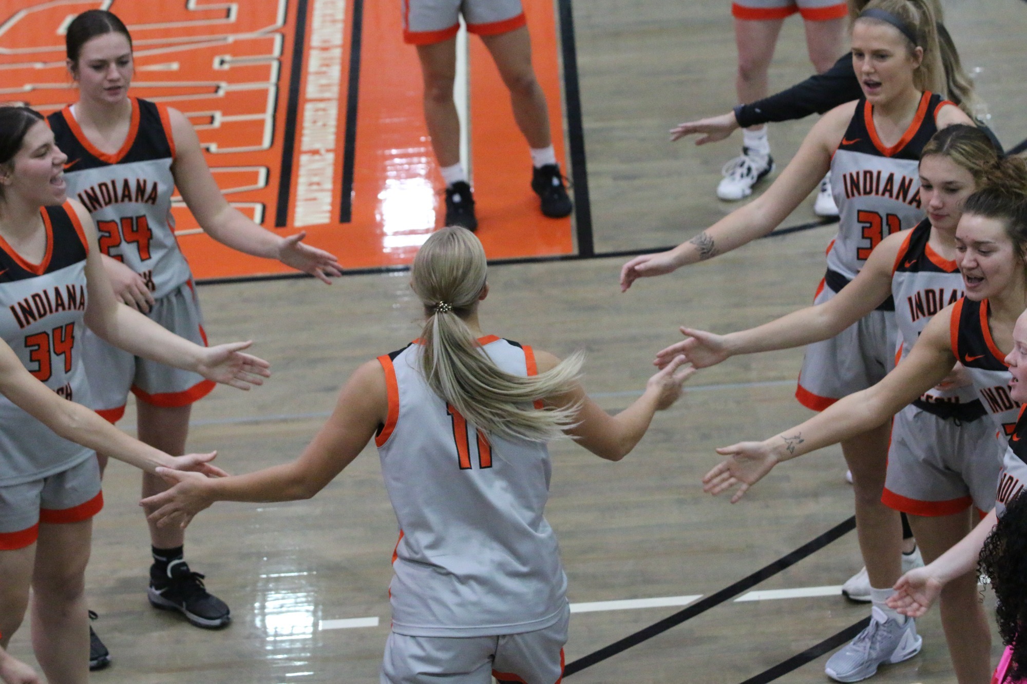 Women’s Basketball Roll Past Lourdes - Indiana Tech Athletics