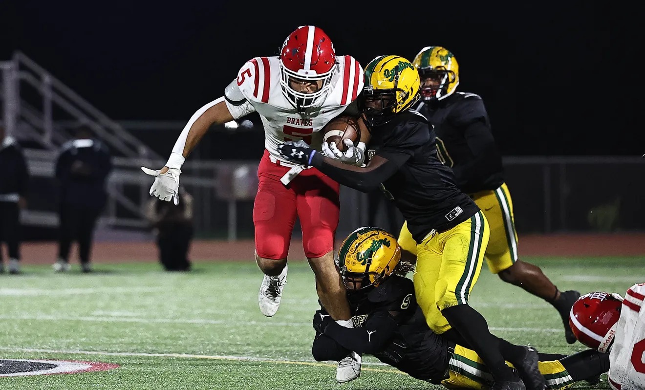 IH 16—Clinton-Massie 13 (OT) | OHSAA Playoffs - Indian Hill Braves ...