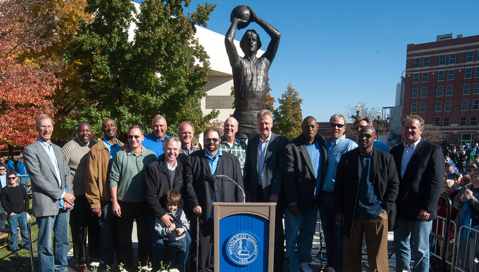 Larry Bird Statue Unveiled Outside Hulman Center - Indiana State ...