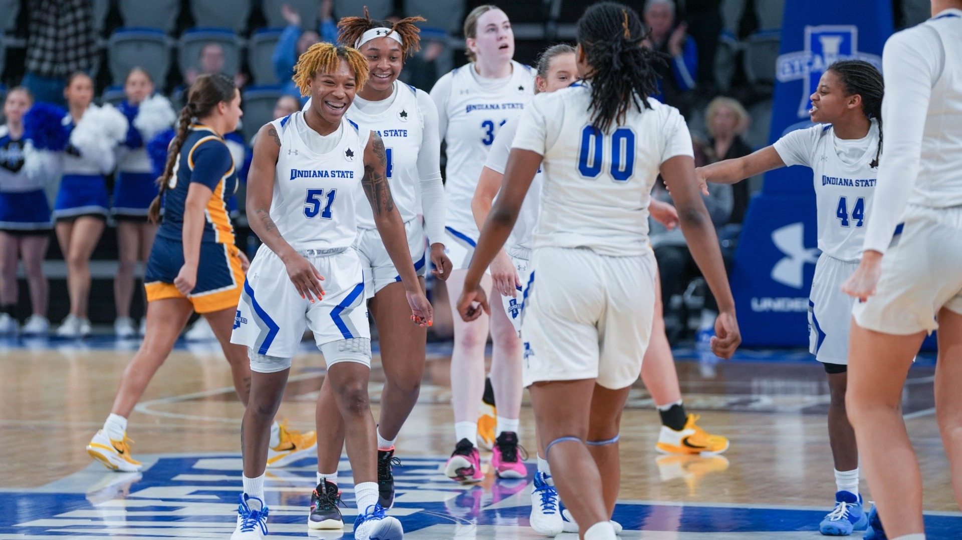 Sycamores show resilience, top Racers on Alumni Weekend - Indiana State ...