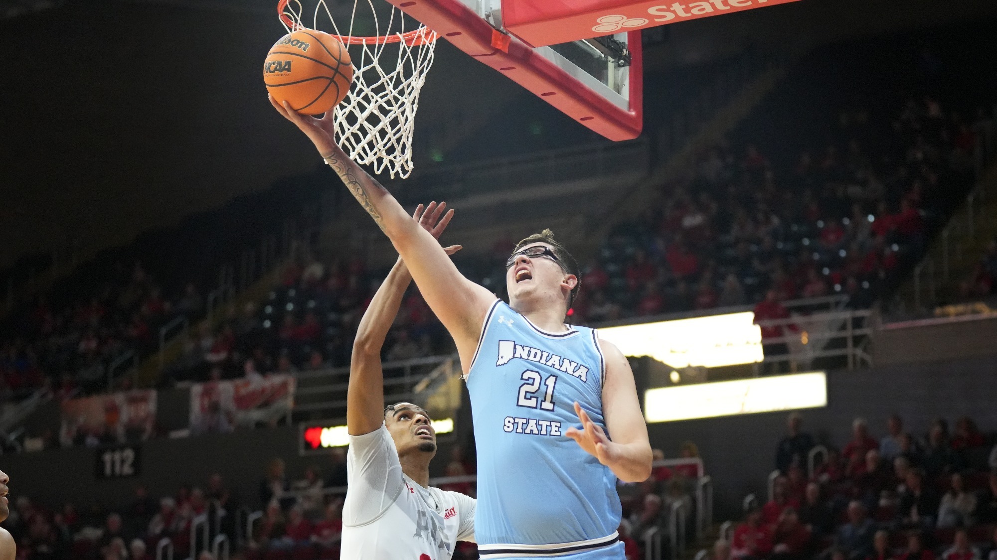 Hot First Half Drives Sycamores Past Braves - Indiana State University ...