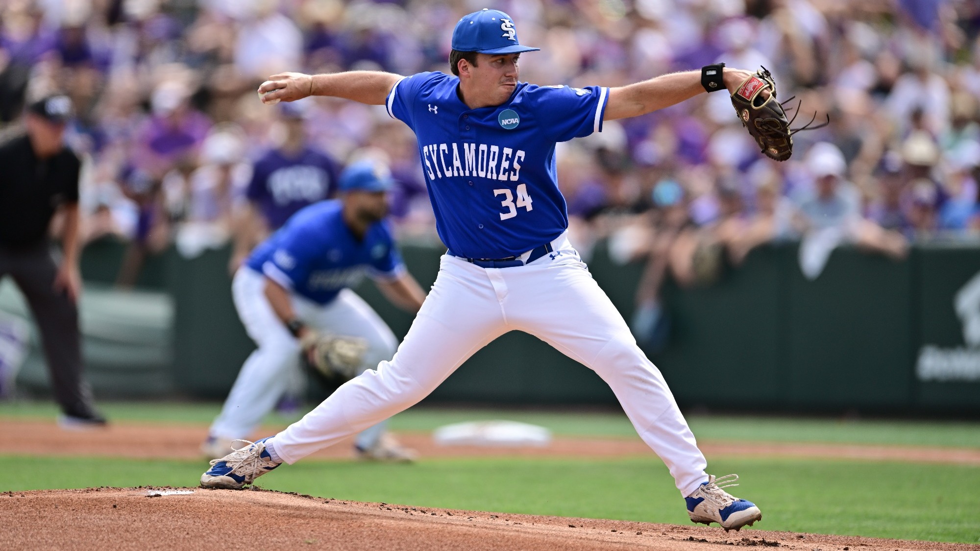 Sycamores fall in opening game of the Fort Worth Super Regional, 4-1 ...