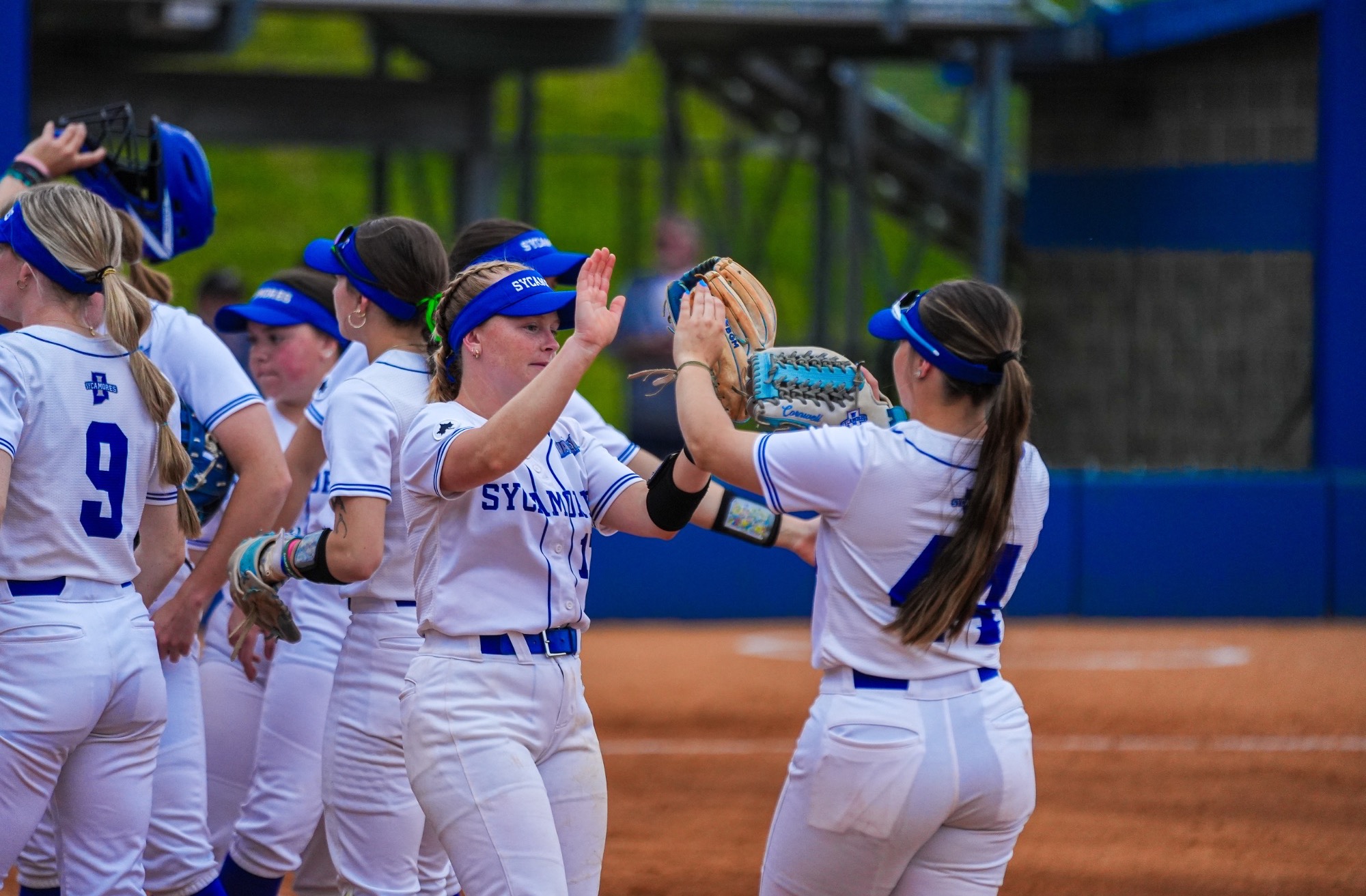 Sycamores drop series opener to Southern Illinois - Indiana State ...