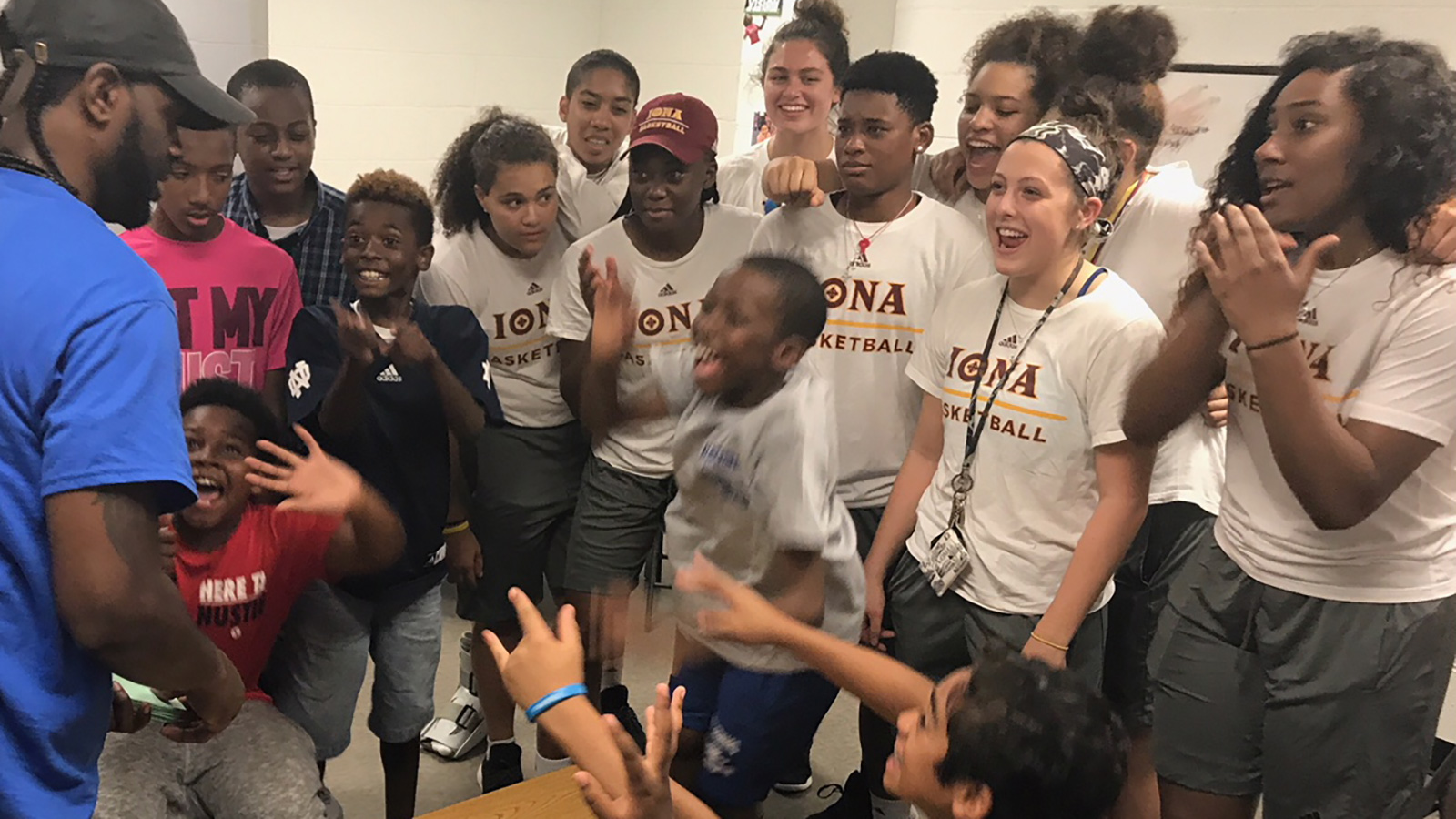 Amelia Motz - Women's Basketball - Iona University Athletics