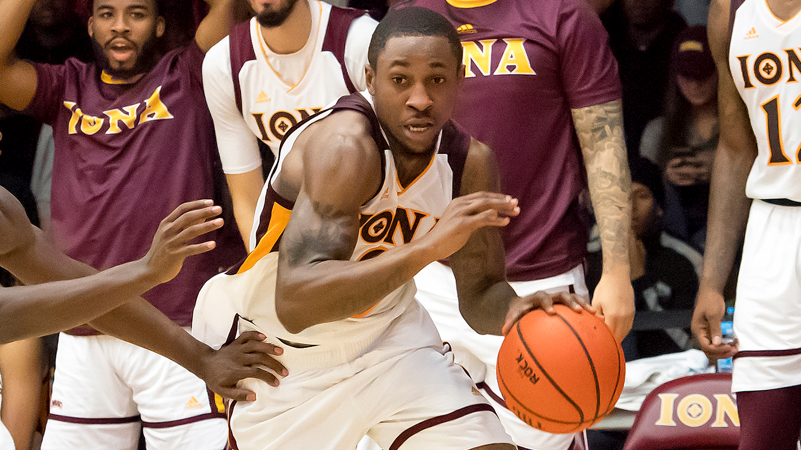 Iona Men's Basketball Opens MAAC Play Routing Monmouth - Iona ...