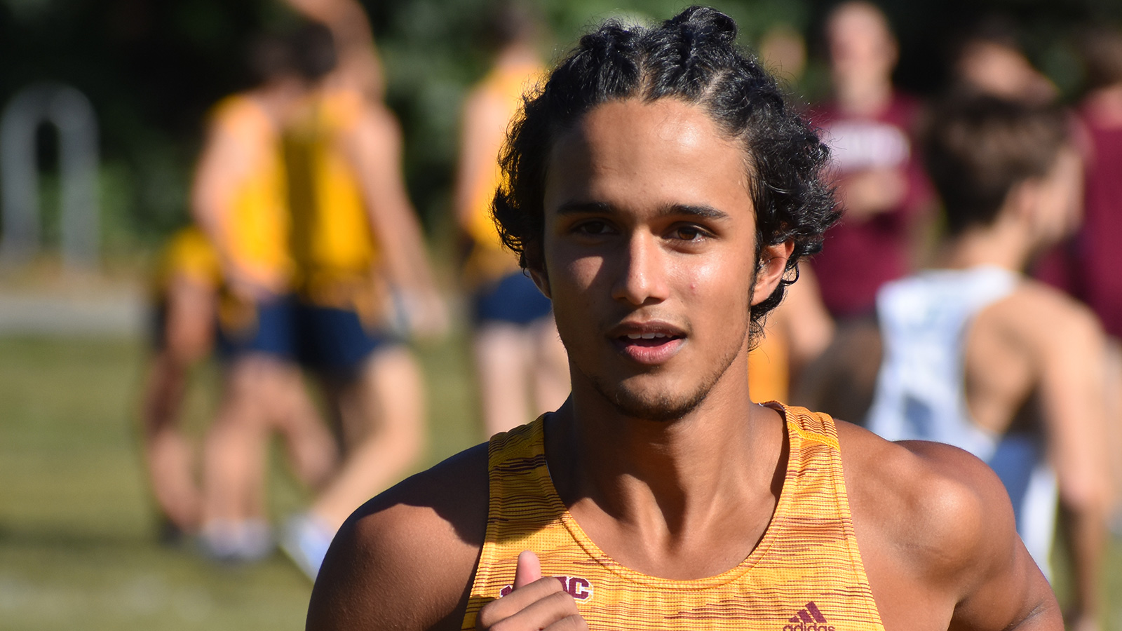 Jonathan DeSouza - Men's XC/Track & Field - Iona University Athletics