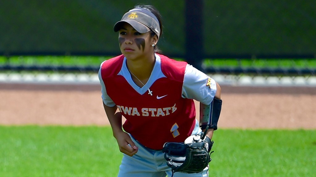 Brittany Gomez - Softball - Iowa State University Athletics