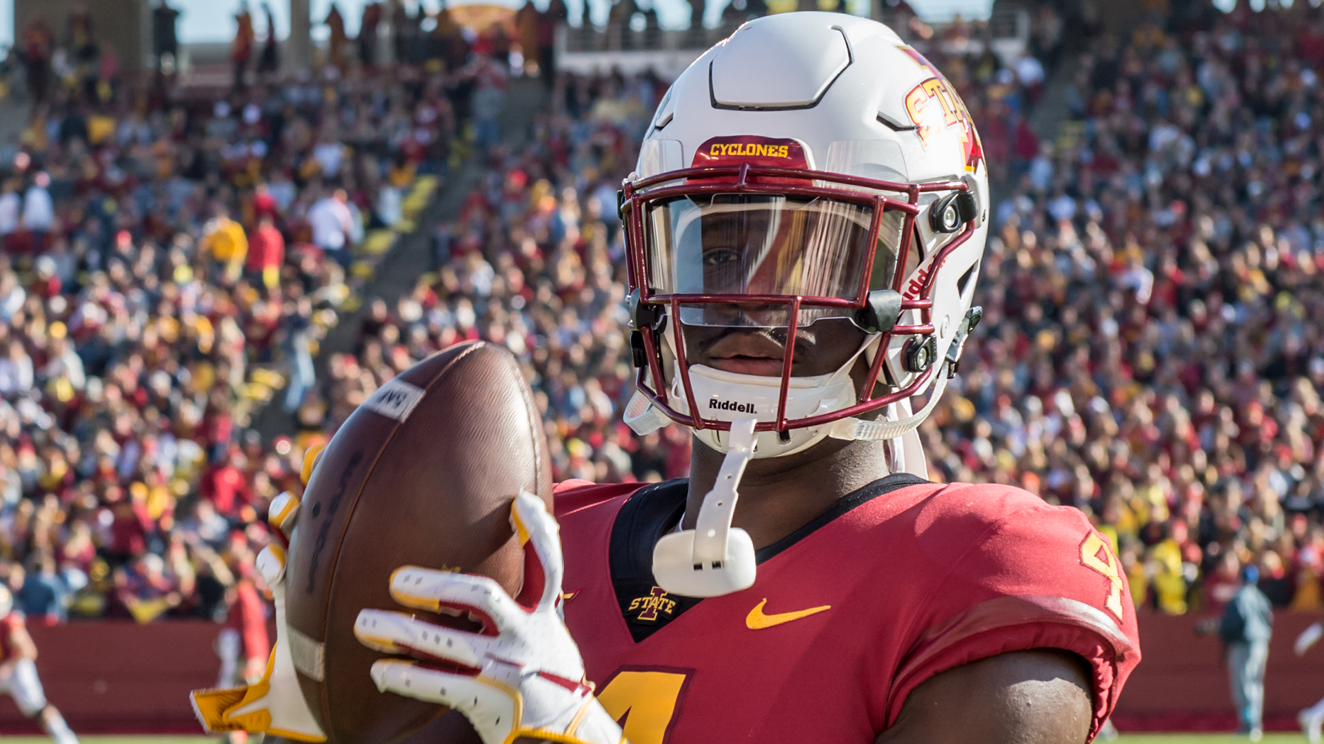Arnold Azunna - Football - Iowa State University Athletics