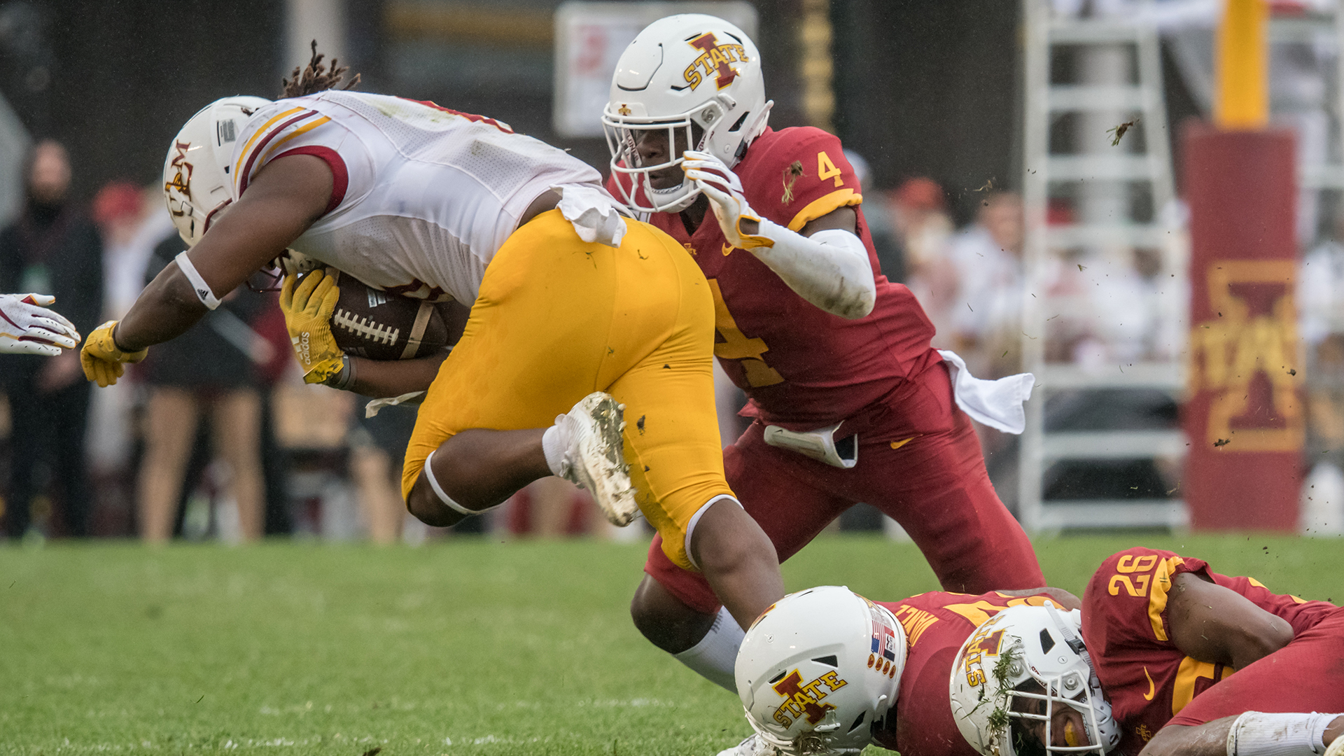 Arnold Azunna - Football - Iowa State University Athletics