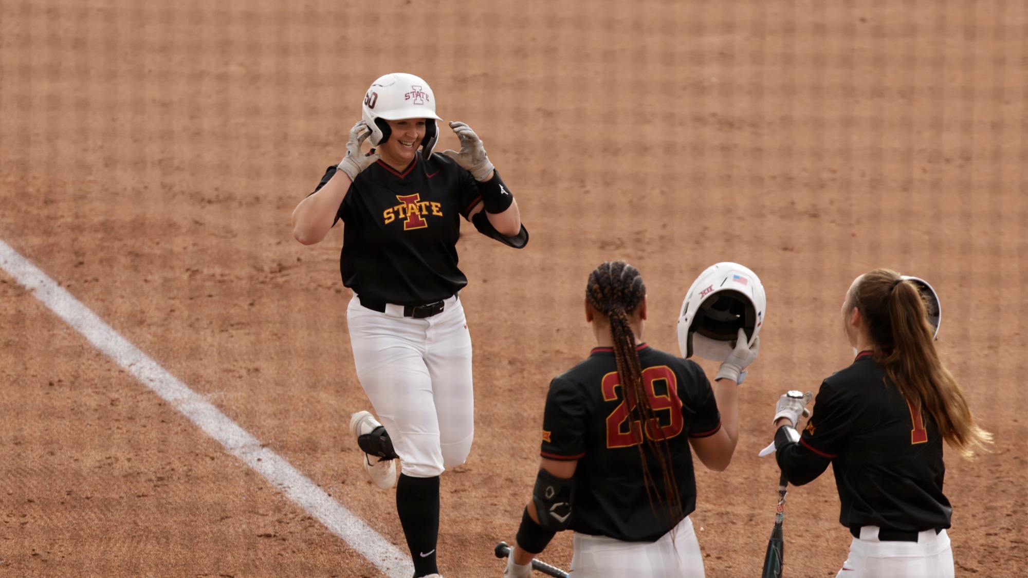 Ashley Minor - Softball - Iowa State University Athletics