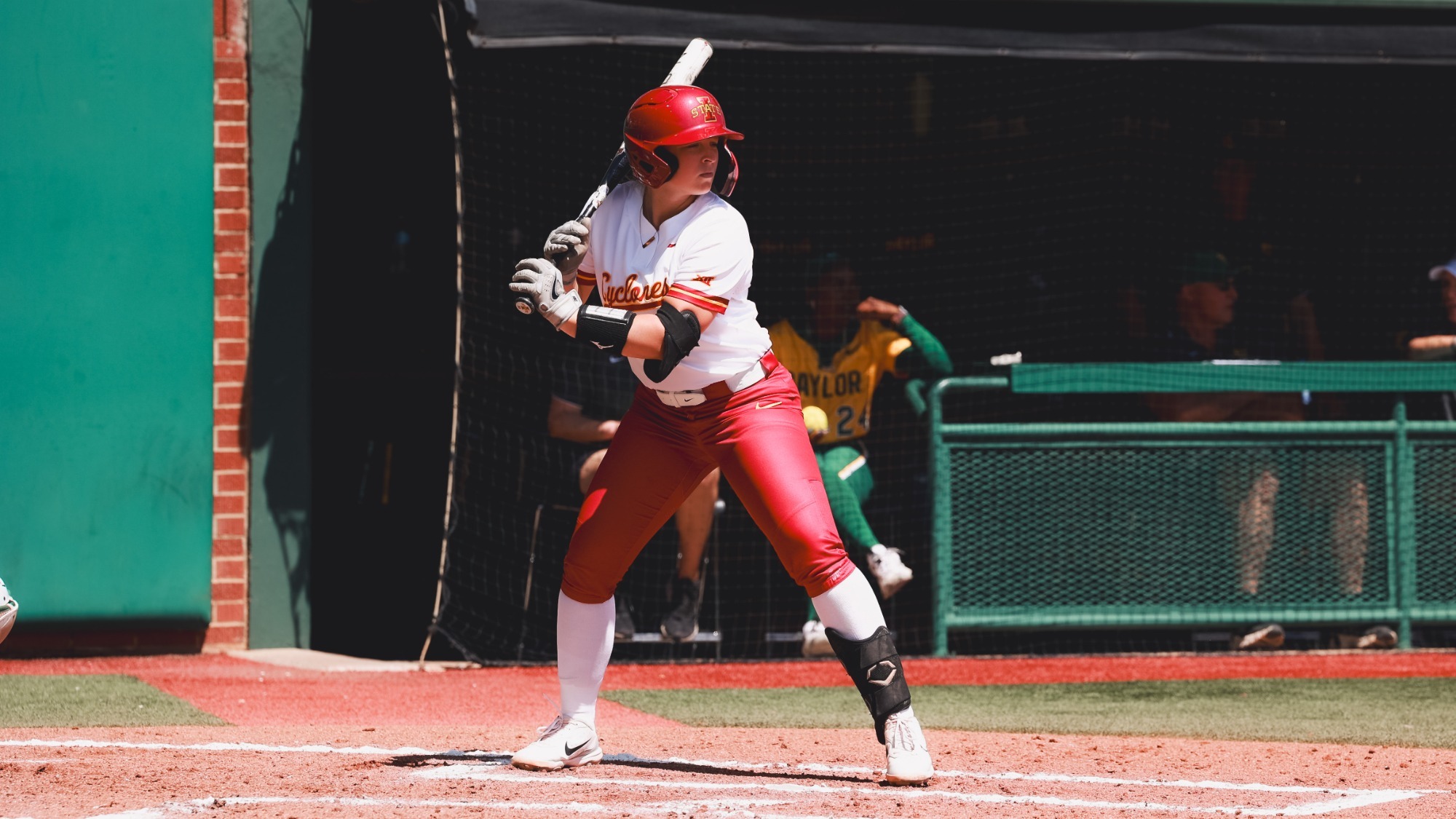 Ashley Minor - Softball - Iowa State University Athletics