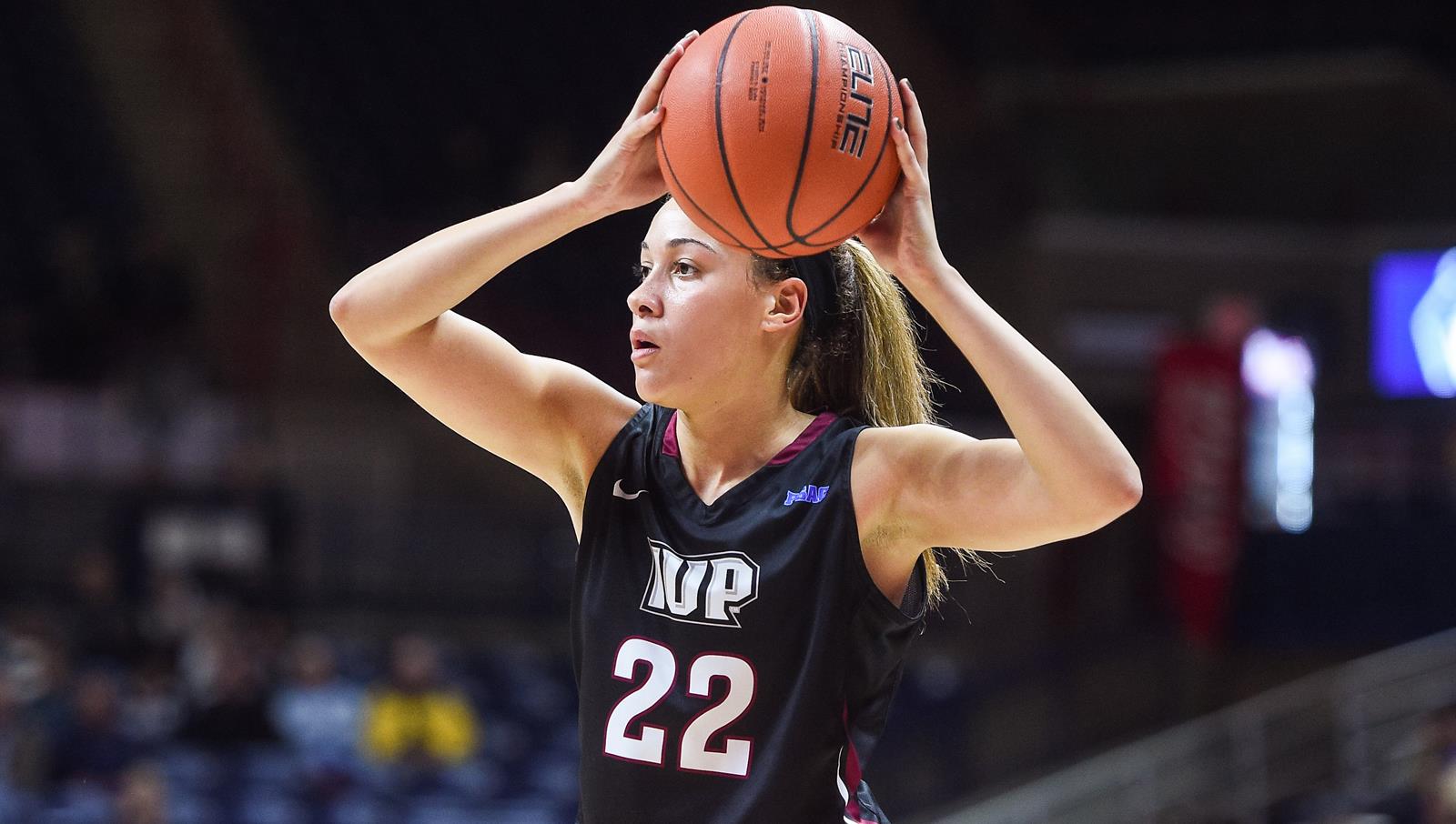 Kendall Hunter - Women's Basketball - Indiana University of ...