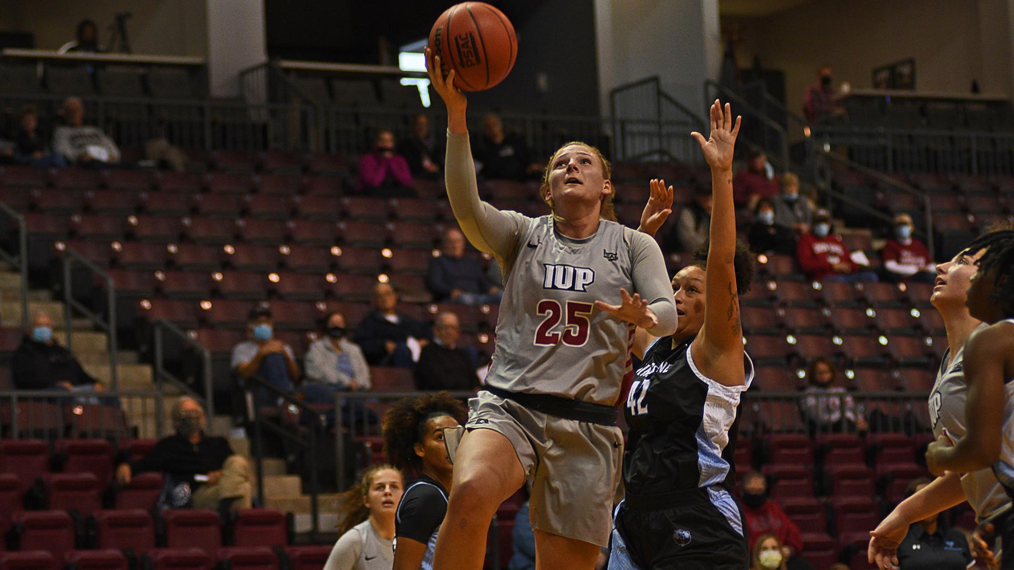Maura D'Anna - Women's Basketball - Indiana University of Pennsylvania ...