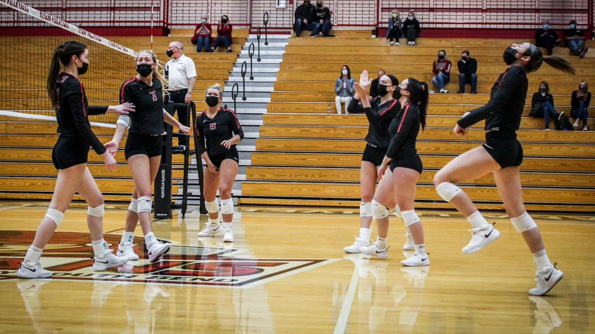 Volleyball Wins Five-Set Nail-Biter Against Cardinal Stritch to Even Up ...
