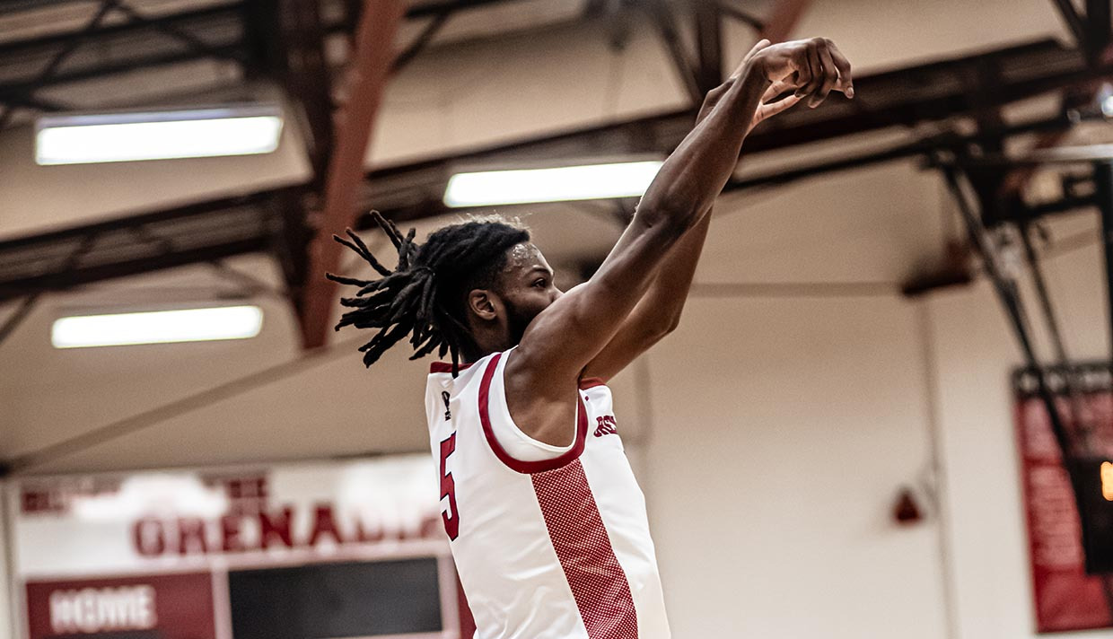 Grenadiers Use Huge First Half To Roll Past Thunderhawks 91-72 ...