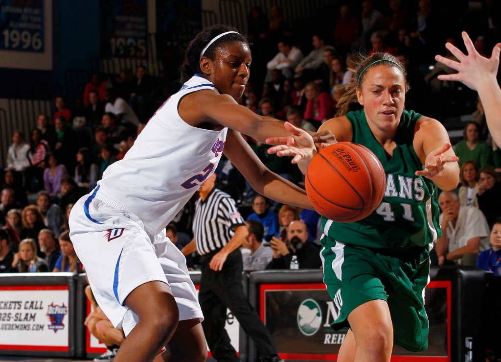 Karen Solari - 2011-12 - Women's Basketball - Illinois Wesleyan ...