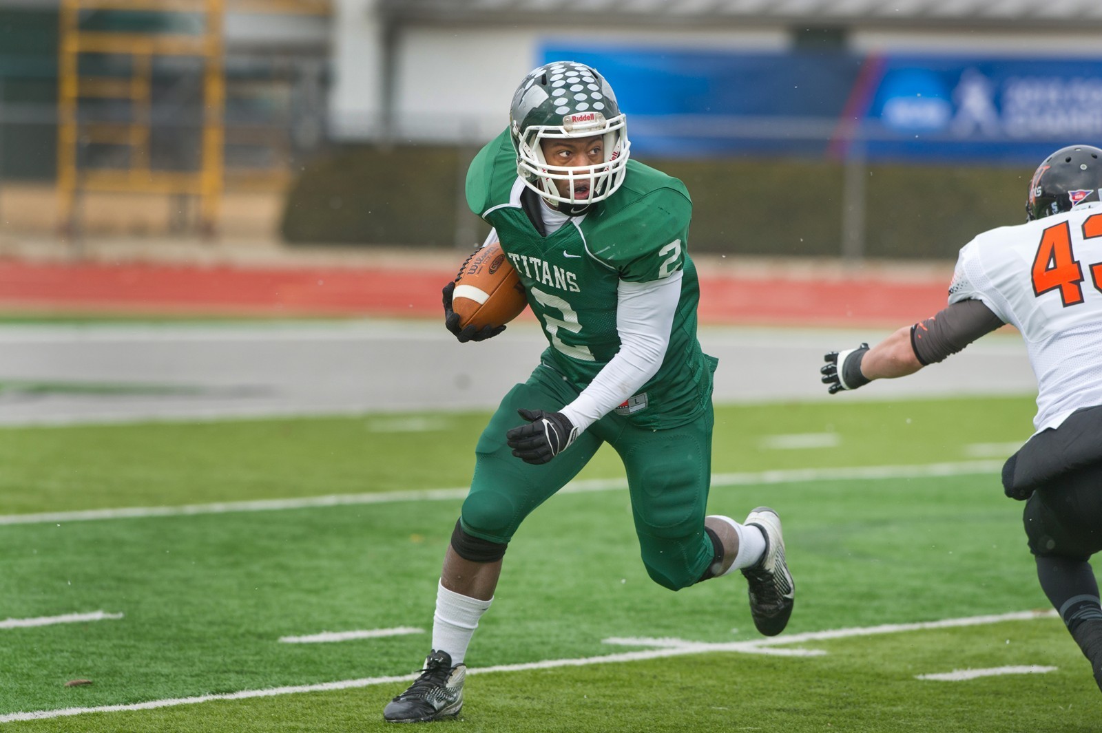 Devonte Jones - 2013 - Football - Illinois Wesleyan University Athletics