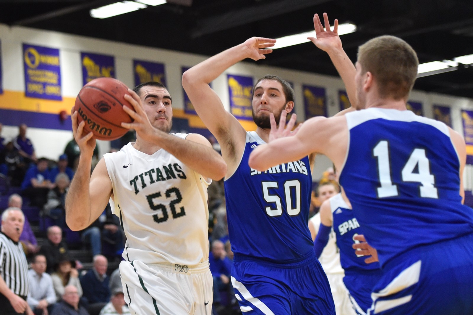 Mike Marietti - 2015-16 - Men's Basketball - Illinois Wesleyan ...