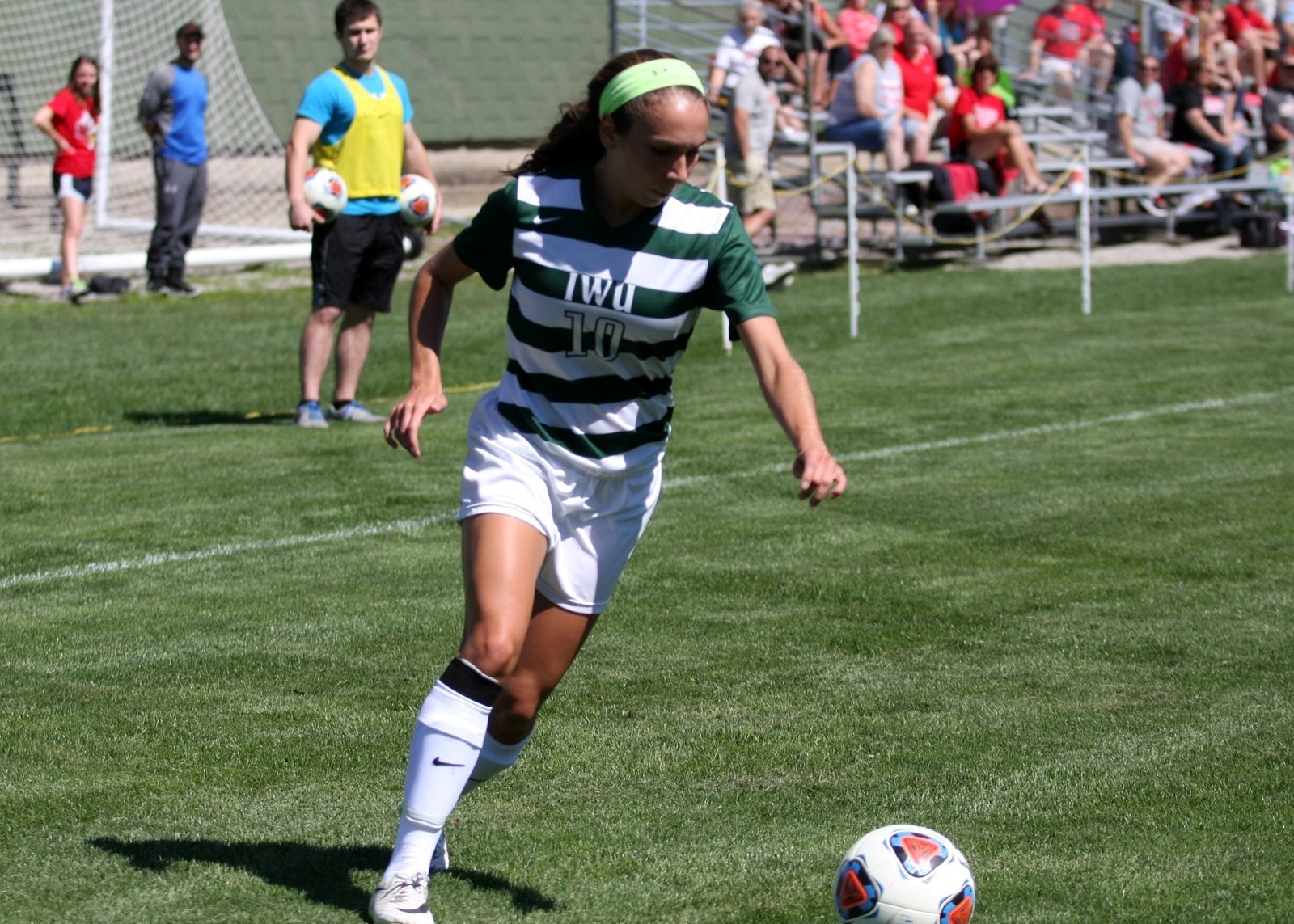 Sydney Fox - 2015 - Women's Soccer - Illinois Wesleyan University Athletics