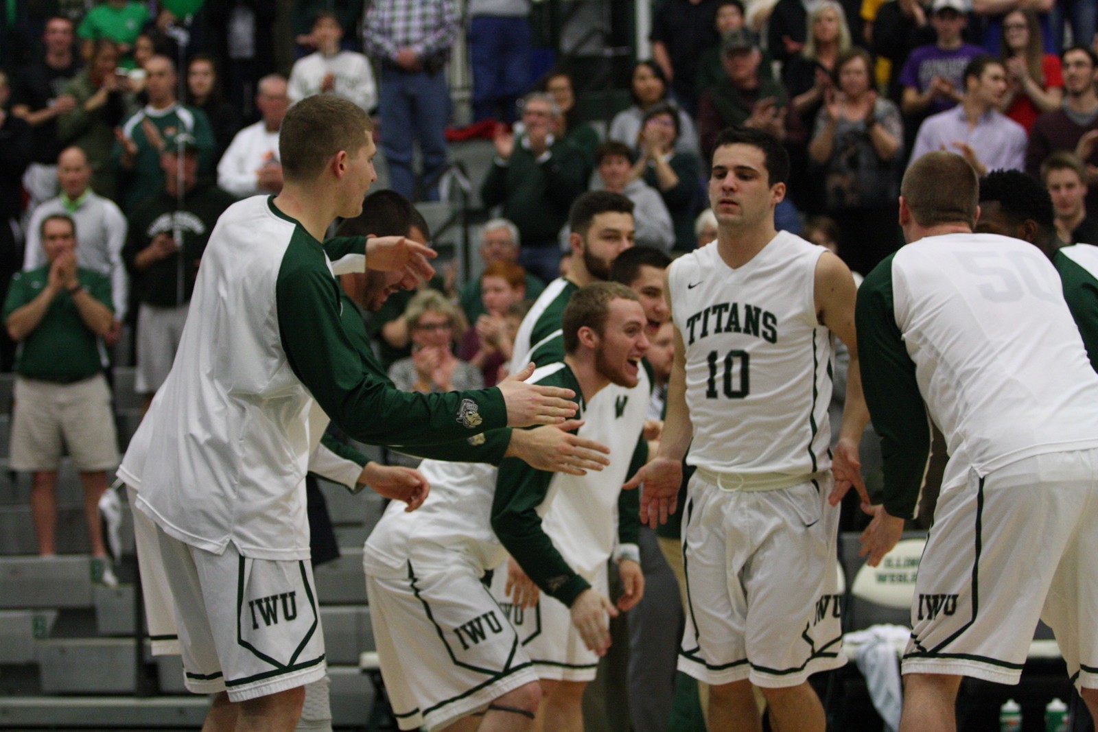 Brian Nelms - 2015-16 - Men's Basketball - Illinois Wesleyan University ...