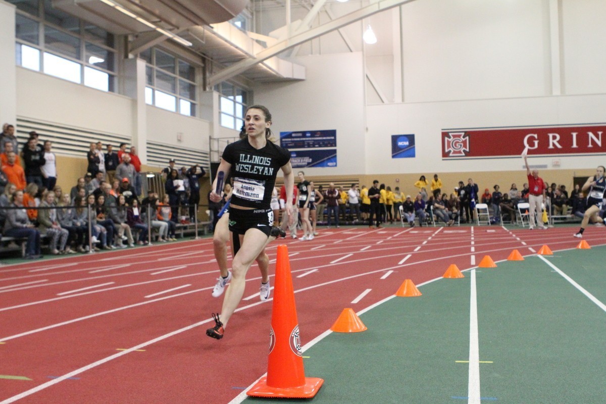 Angela Herrmann - 2015-16 - Women's Track and Field - Illinois Wesleyan ...
