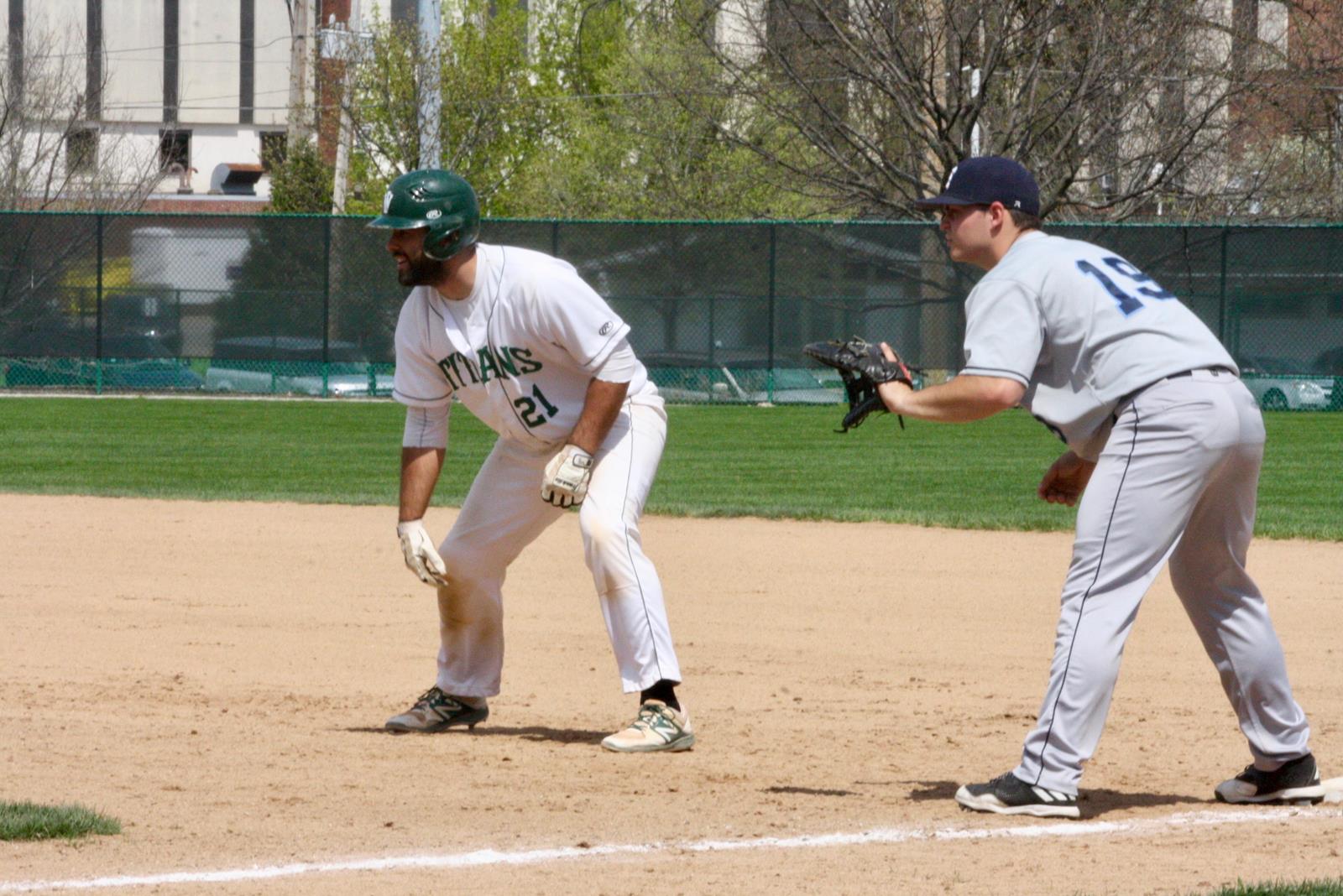 Pat Mollo - 2017 - Baseball - Illinois Wesleyan University Athletics