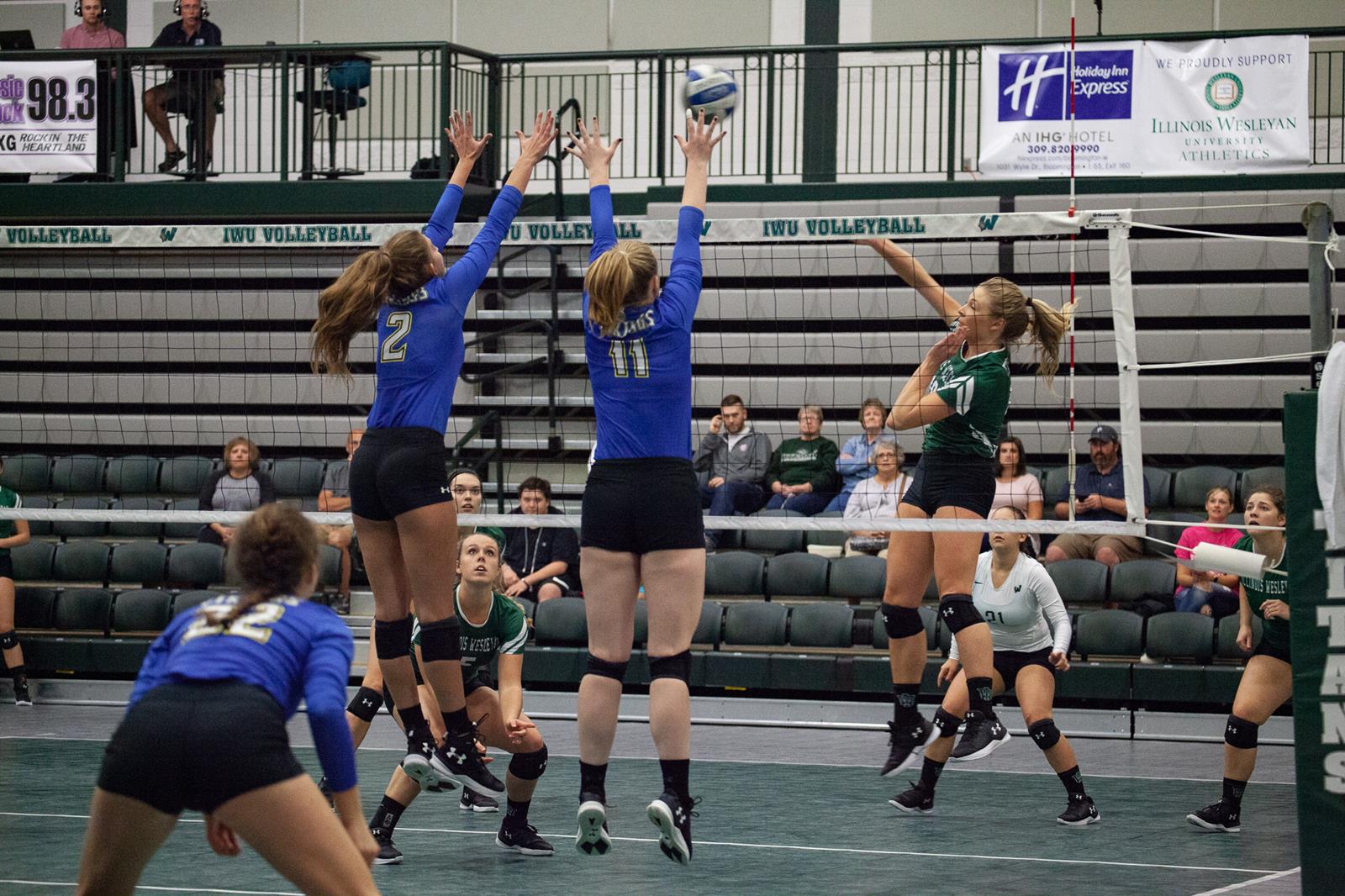 Anna Clausen - 2018 - Women's Volleyball - Illinois Wesleyan University ...