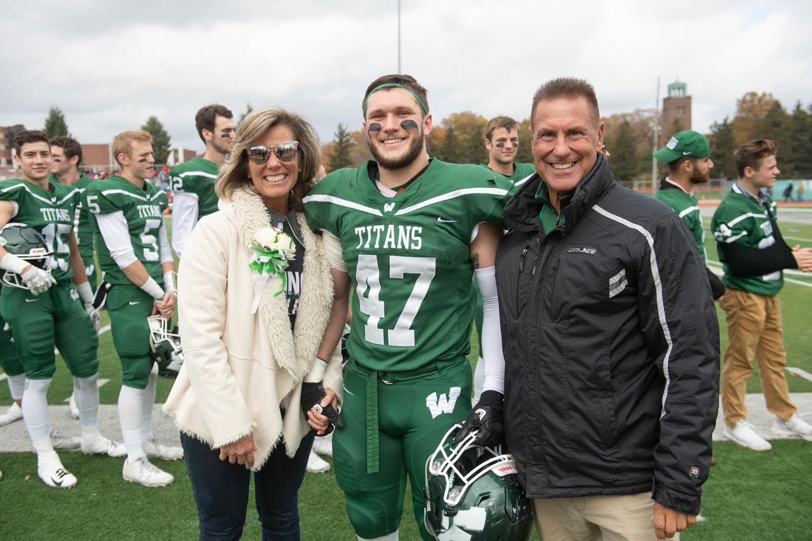 Andrew Ostrowski - 2018 - Football - Illinois Wesleyan University Athletics